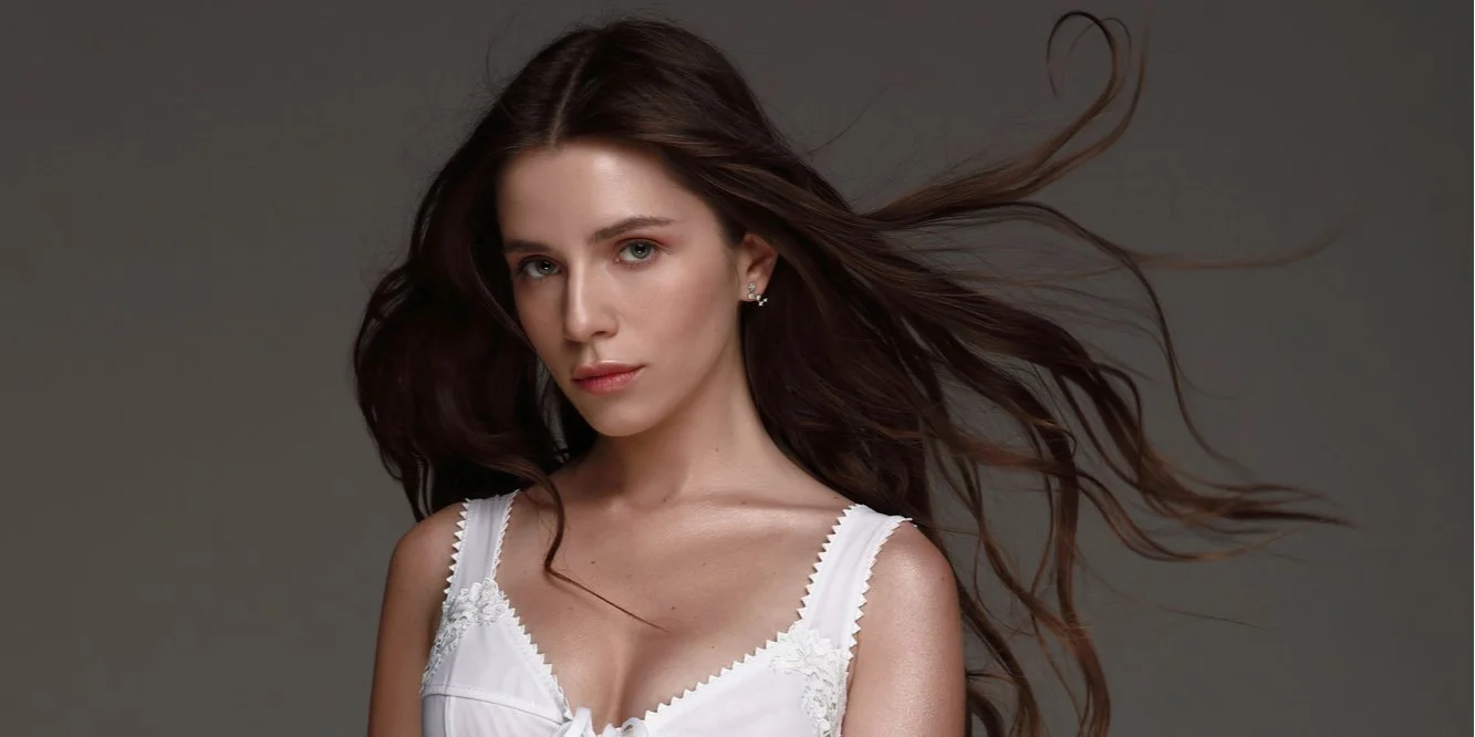 Исполнительница песни Тримай мене Христина Соловий выпустила новый альбом Rosa Ventorum ...