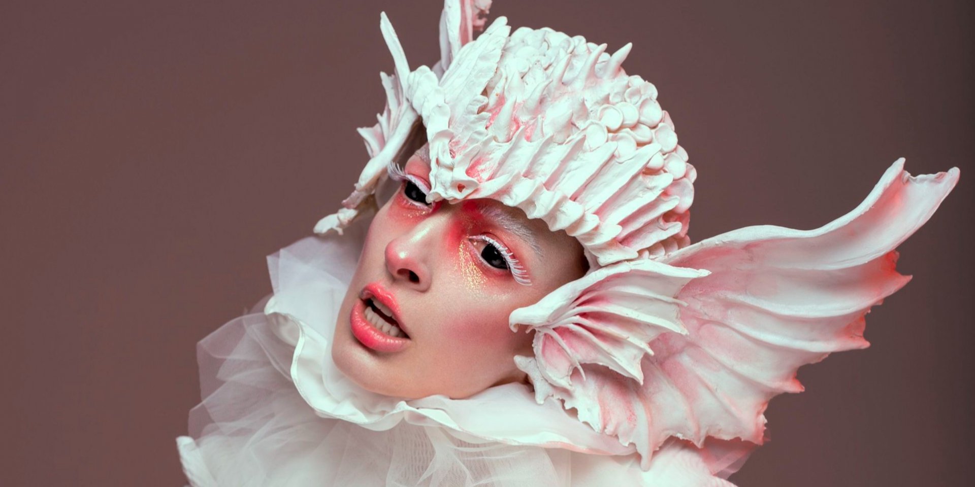 Хэллоуин 2021 — автор костюмов Маски показала Джамалу и Onuka в жутких образах — фото / NV