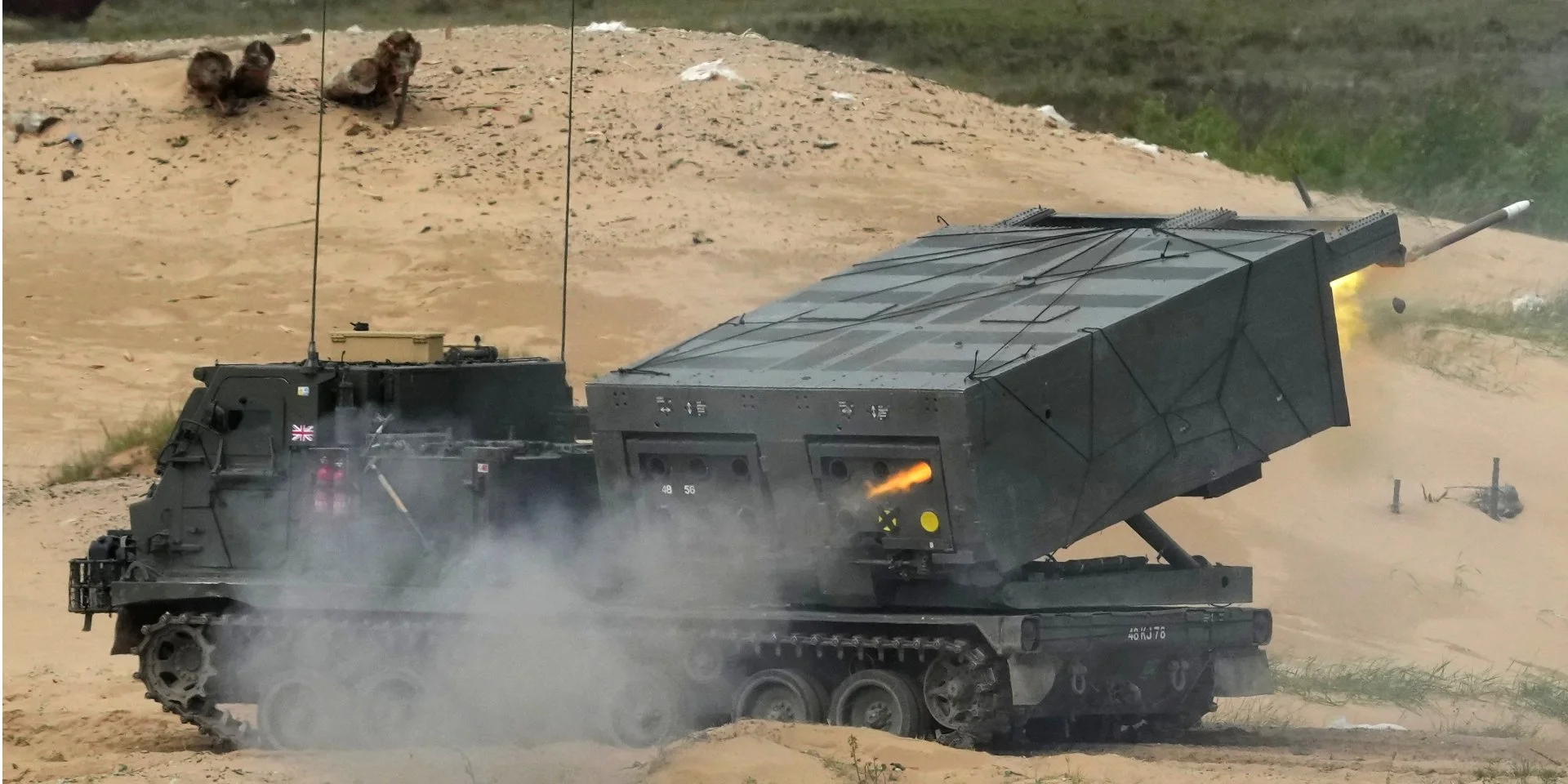 UK to supply MLRS weapons to Ukraine military news / The New Voice of ...