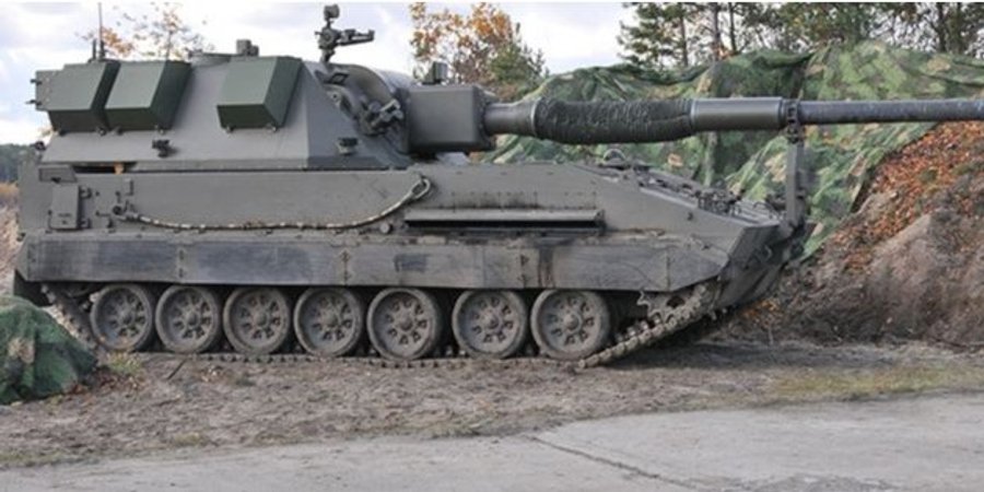 Polish Krab howitzers are prepared for deployment to frontlines ...