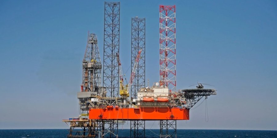 Ukraine’s Defense Minister explains role of seized gas drilling rigs in ...