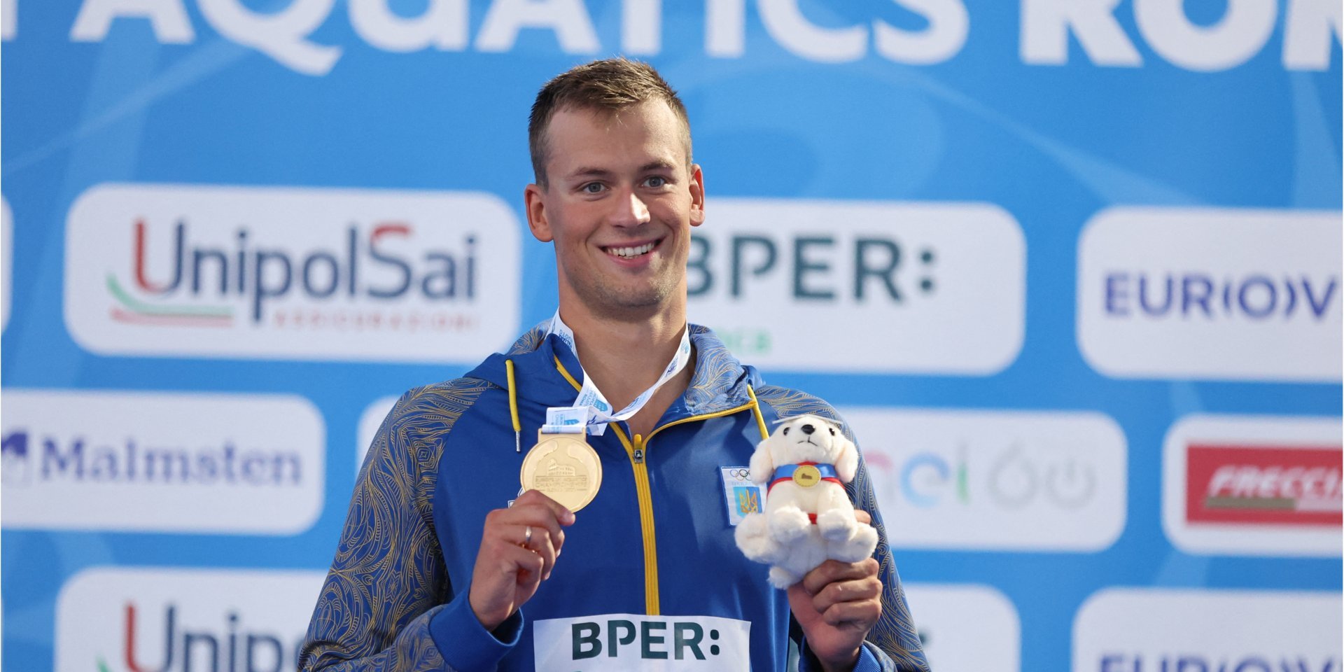 Ukrainian swimmer wins gold at European Championships / The New Voice ...