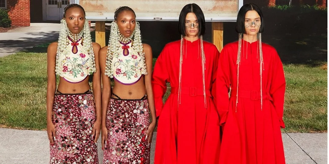 Українки з гурту Bloom Twins взяли участь у показі колекції Gucci ...