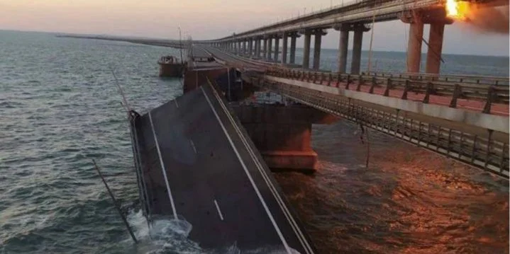 Crimean bridge hit, fuel train on fire, road section downed / The New ...
