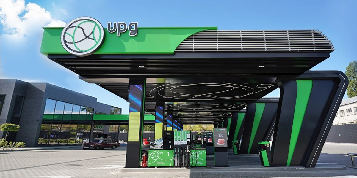 Мережа АЗК UPG. Європейське пальне та якісний сервіс навіть у найтемніші часи / NV