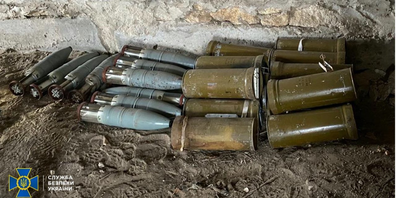 У Миколаївської області виявили понад 100 мін, які окупанти сховали у школах — фото — новини ...