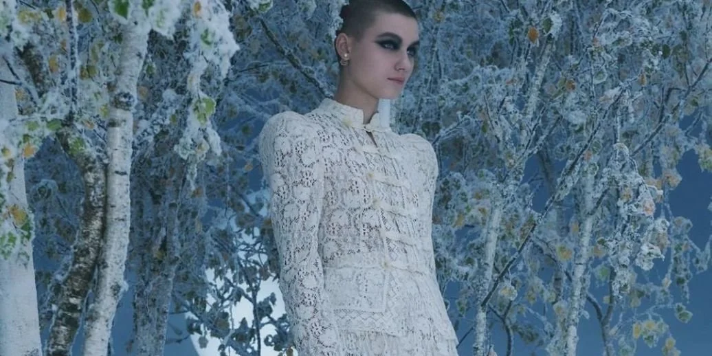 Dior представив кампейн у стилі «російської зими» з моделями на тлі ...
