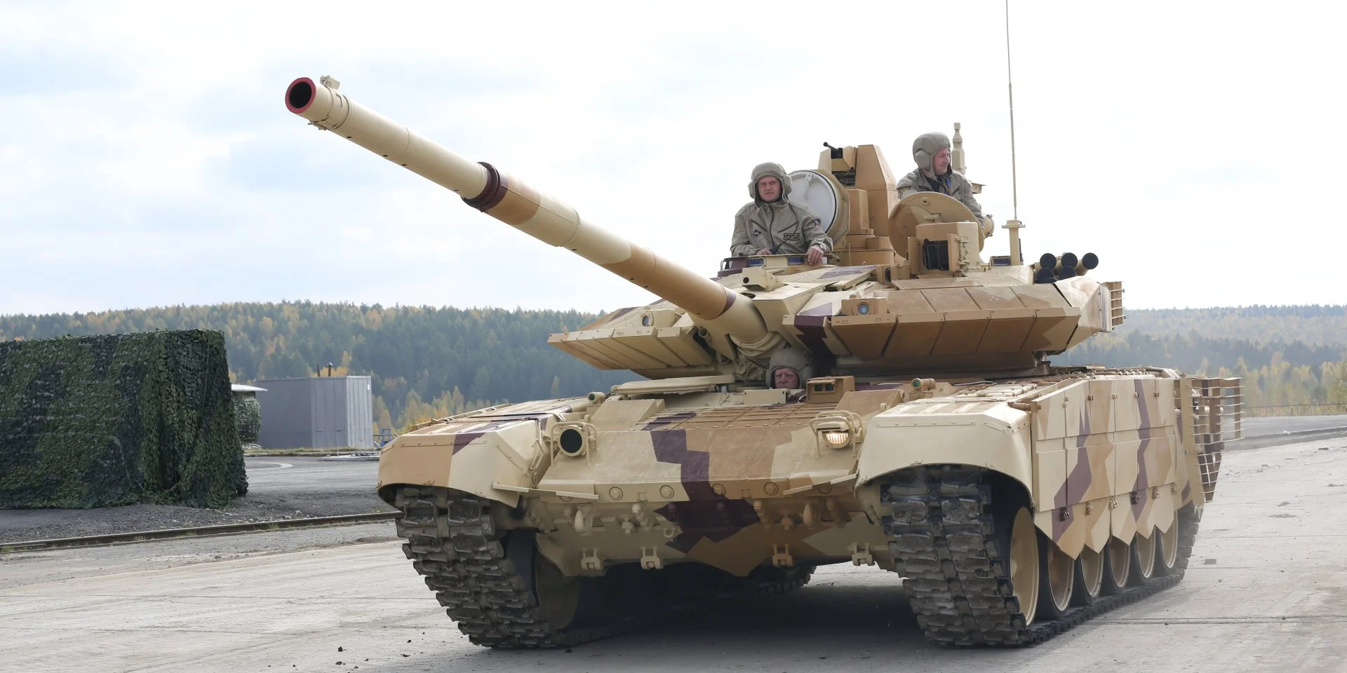 Ukrainian army seizes brand new Russian tank T-90M - Ukraine war / The ...