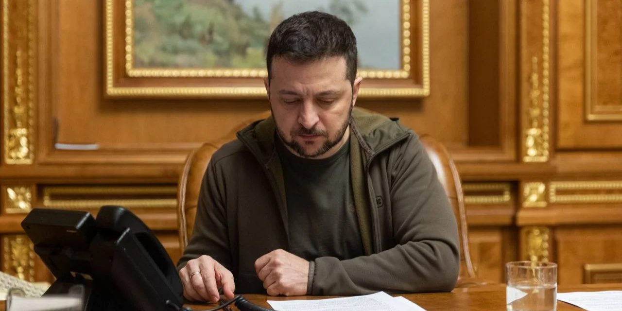 Зеленский провел телефонный разговор с премьером Греции / NV