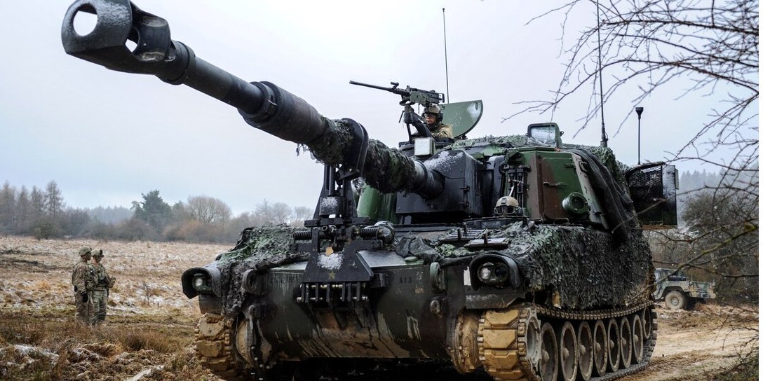 САУ Paladin 155 калібру ― основні характеристики, керування, озброєння і дальність ― інфографіка ...