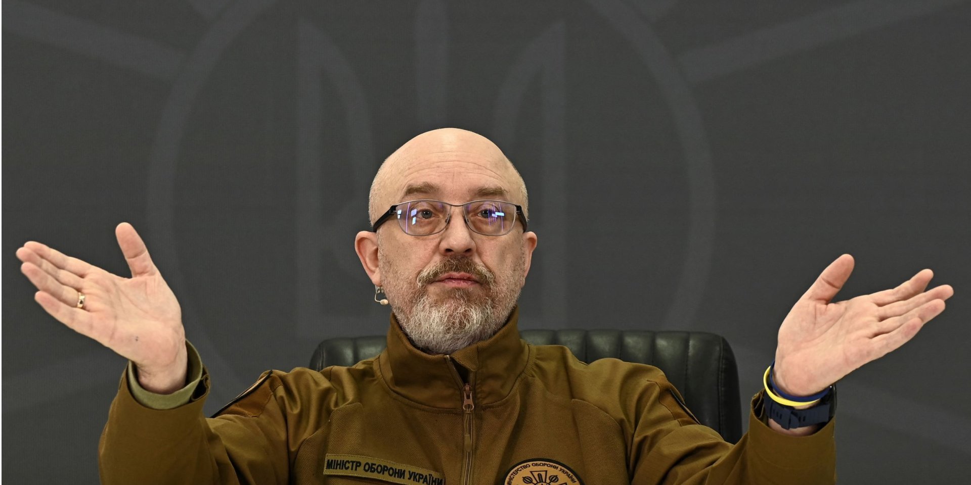 Defense Minister Reznikov not to be dismissed yet, says ruling faction ...