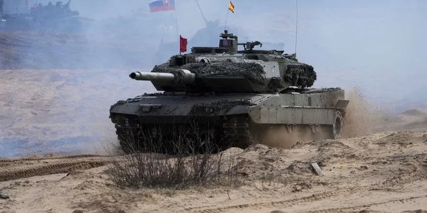 Leopard 2 от Испании Украина прибыли в порт Сантандера — фото / NV