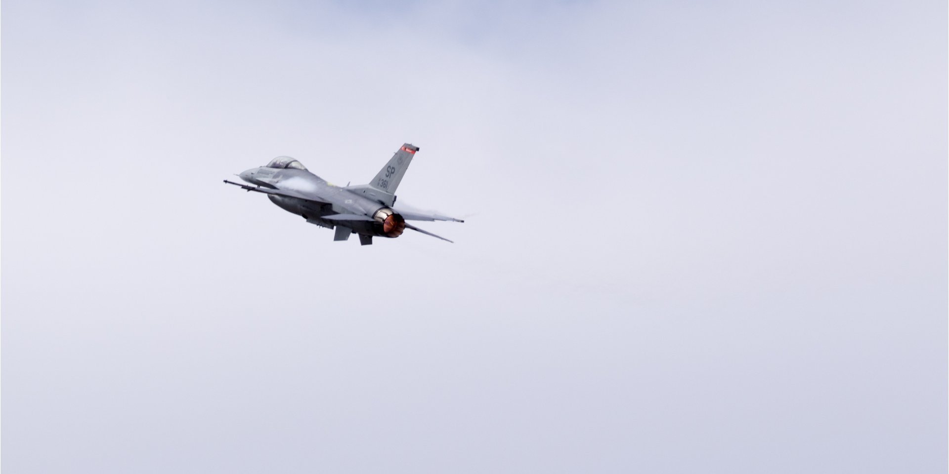 Украина составила список пилотов для обучения на F-16 / NV