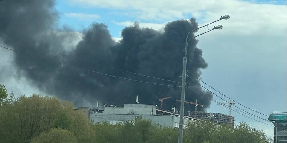 У Москві пожежа — над місто піднявся стовп густого диму — відео фото — останні новини Nv
