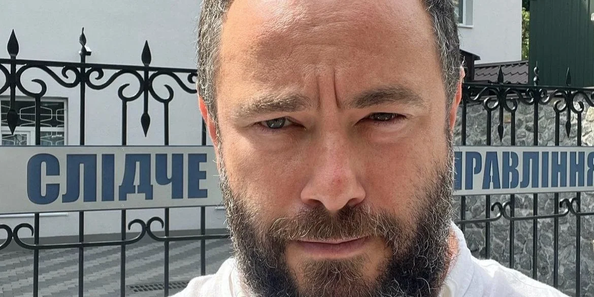 Dubinsky arrives for interrogation at State Bureau of Investigation ...