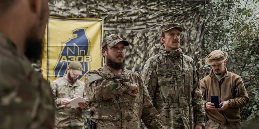 В Азов можна потрапити через work.ua і обрати цивільну спеціальність ...