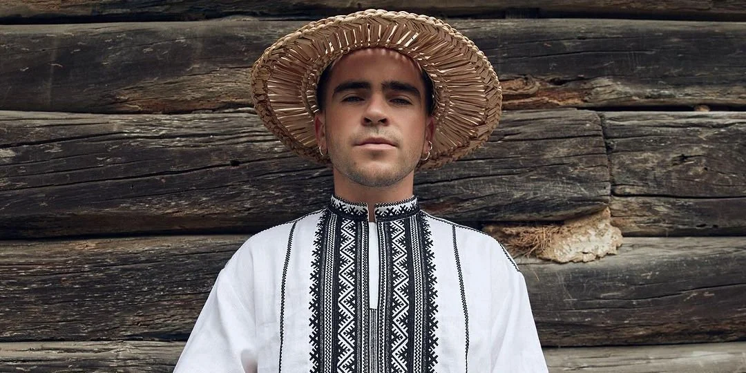 Wellboy неожиданно показался в бронежилете и каске — фото / NV