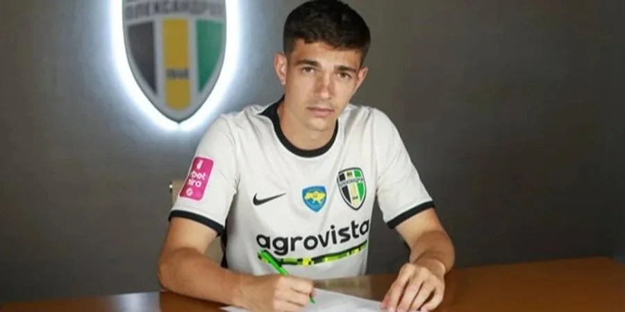 Relative of Ukraine football player released from Russia captivity ...