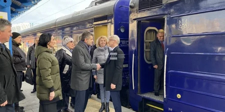 Bulgarian Prime Minister Denkov and government members arrive in ...