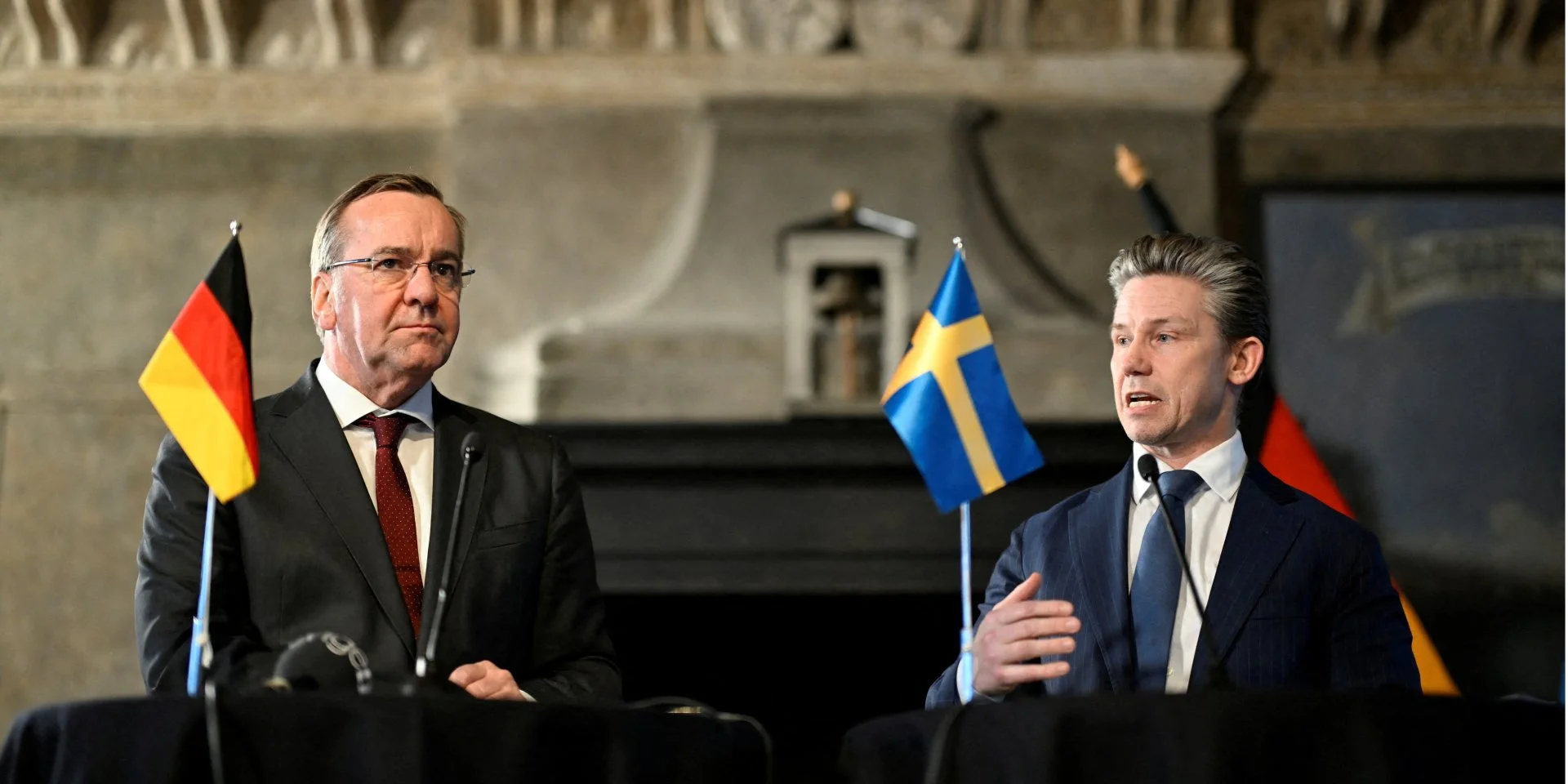 Germany Defense Minister says Taurus long-range missiles could still be ...