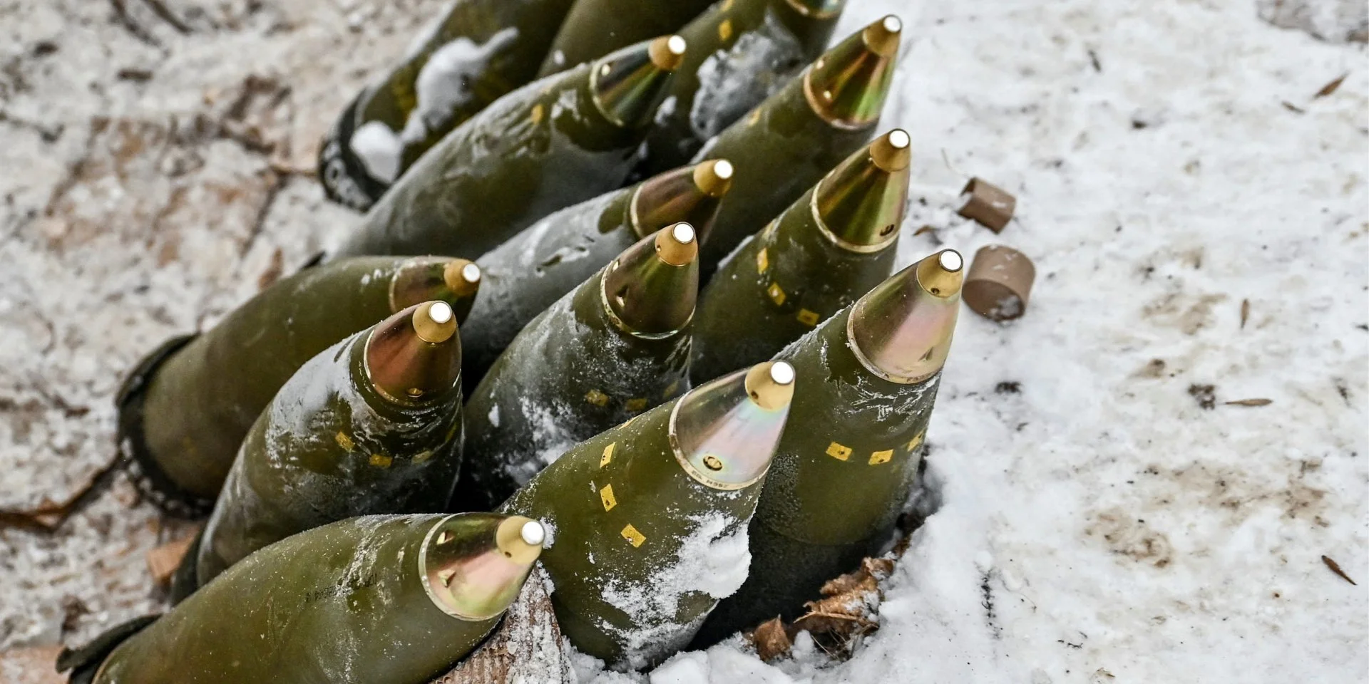 Ukraine to launch it's own production of 155 mm shells in late 2024 ...