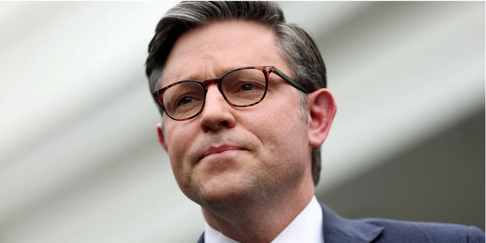 Speaker Mike Johnson promises ‘timely’ US aid to Ukraine amid budget ...