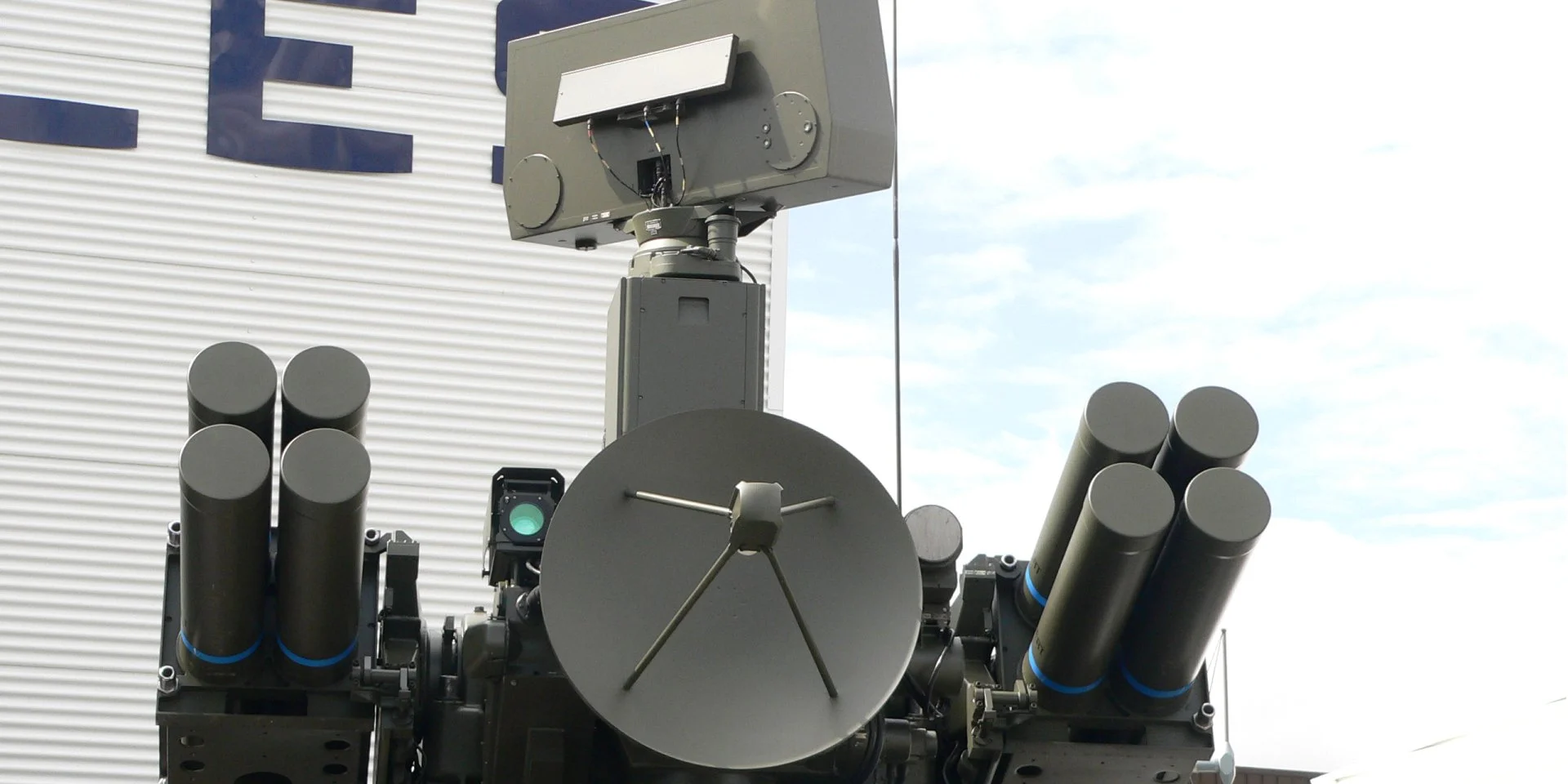 ЗРК Crotale — Павлюк показал видео работы ПВО по российскому дрону / NV