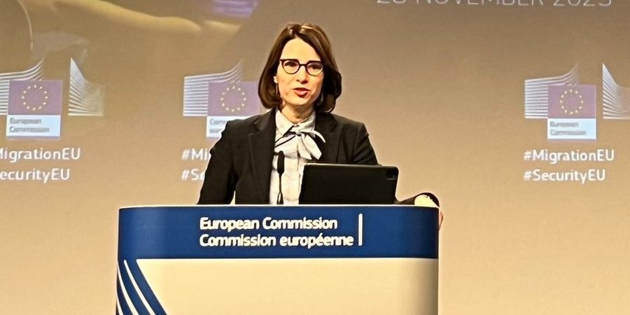 EU will not suspend help to any refugees from Ukraine / The New Voice ...