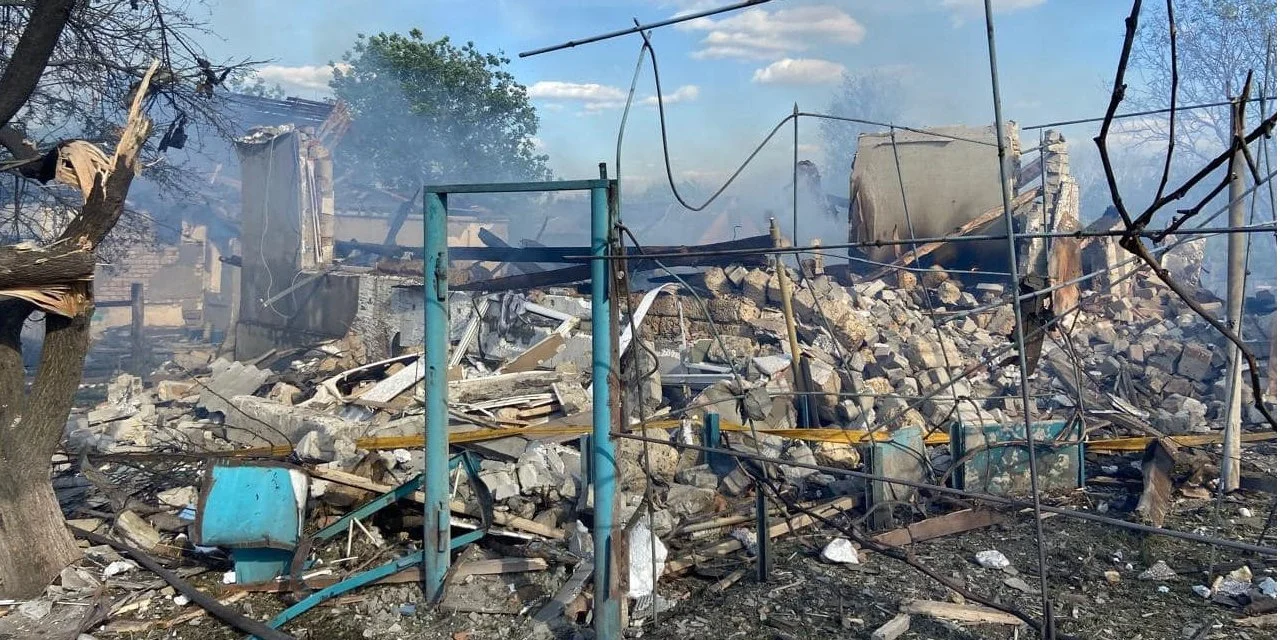 Russian military uses modified FAB-1500 bomb in Kharkiv Oblast for the ...