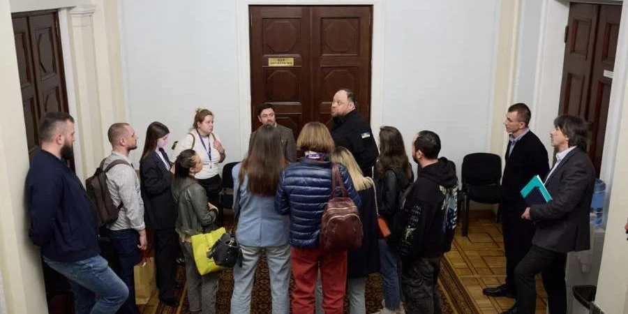 Journalists allowed to return to work in Rada building canceling ...