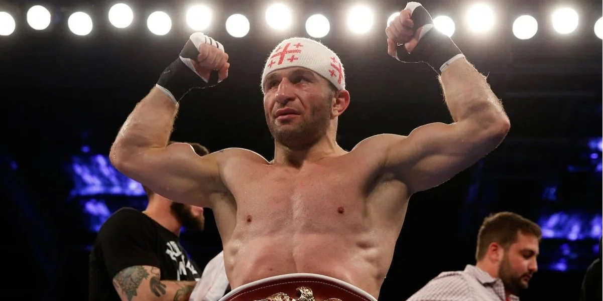 Відео, як Автанділ Хурцідзе нокаутував Віктора Уго Екснера в першому ...