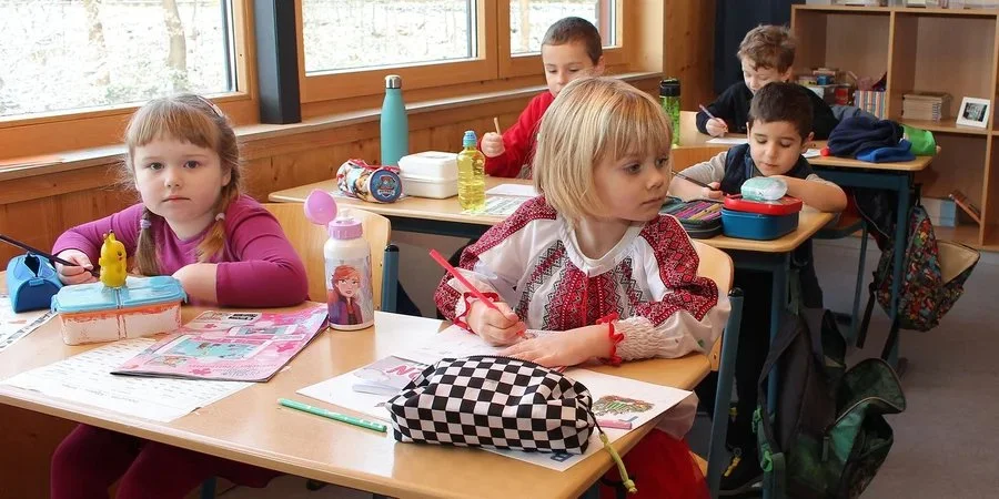 Dudin hopes for evolutionary process in English learning incentives ...