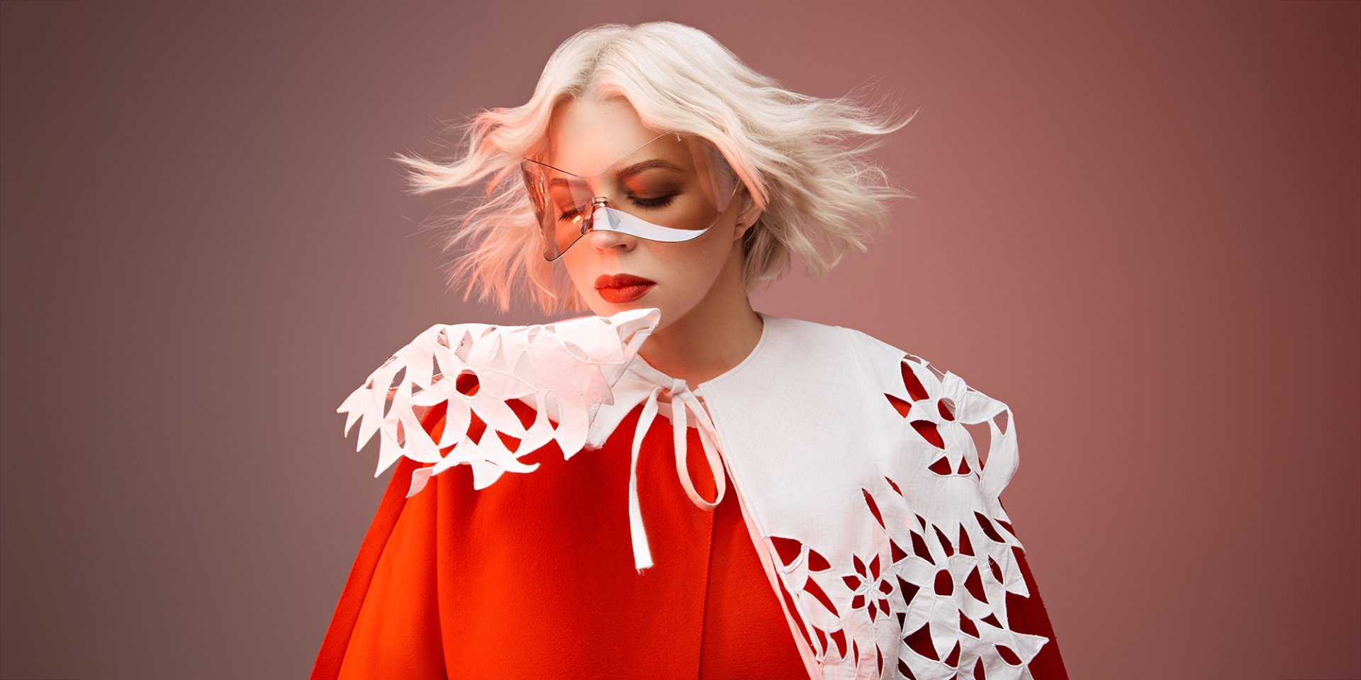 ONUKA откровенно рассказала о депрессии и решении родить второго ребенка во время войны / NV