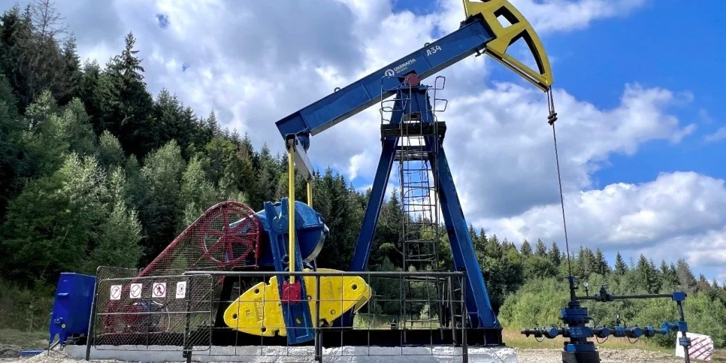 Ukrainian oil company Ukrnafta to build two new oil wells boosting oil ...