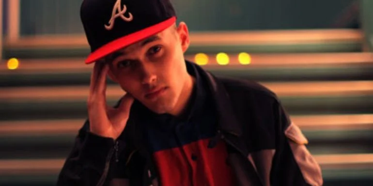 Dutch rapper wins court battle to terminate Russian military service ...