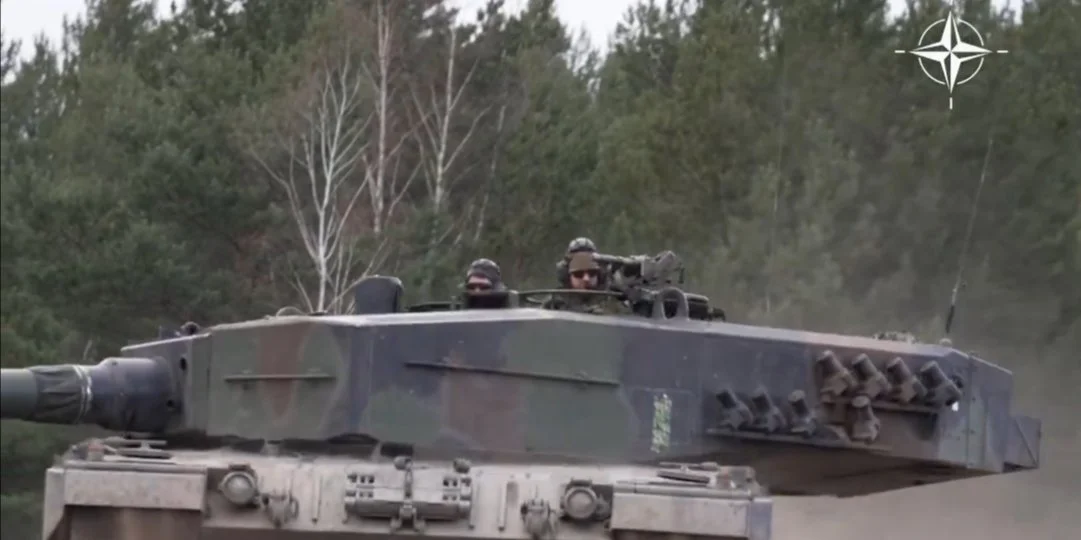У НАТО показали, як проходять навчання українських військових на Leopard 2A4 / NV