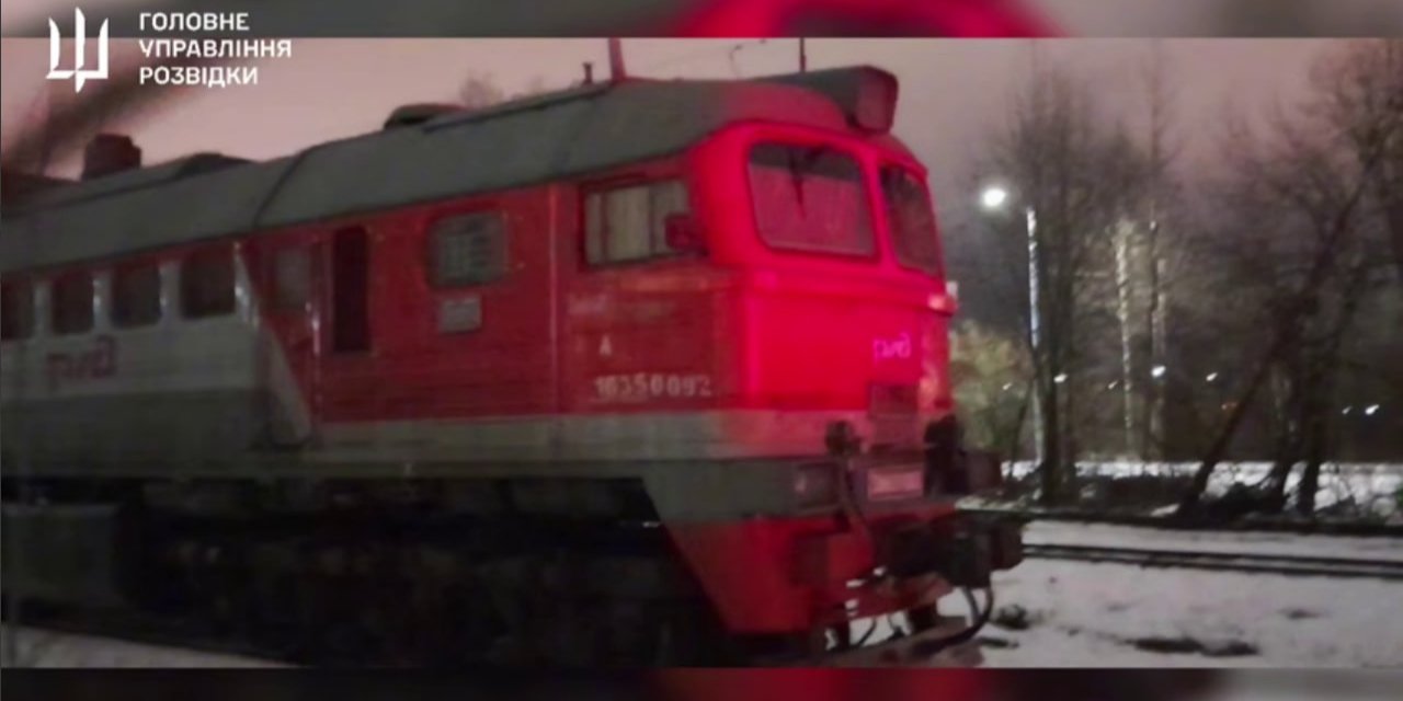 Locomotive 3M62U was burned in St. Petersburg on January 18, it was ...
