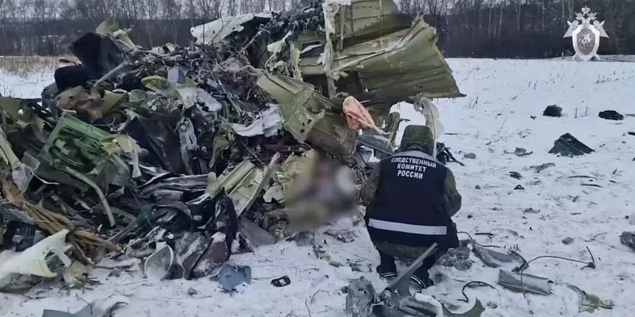 Crash of IL-76 - The fact of the presence of prisoners on board remains ...