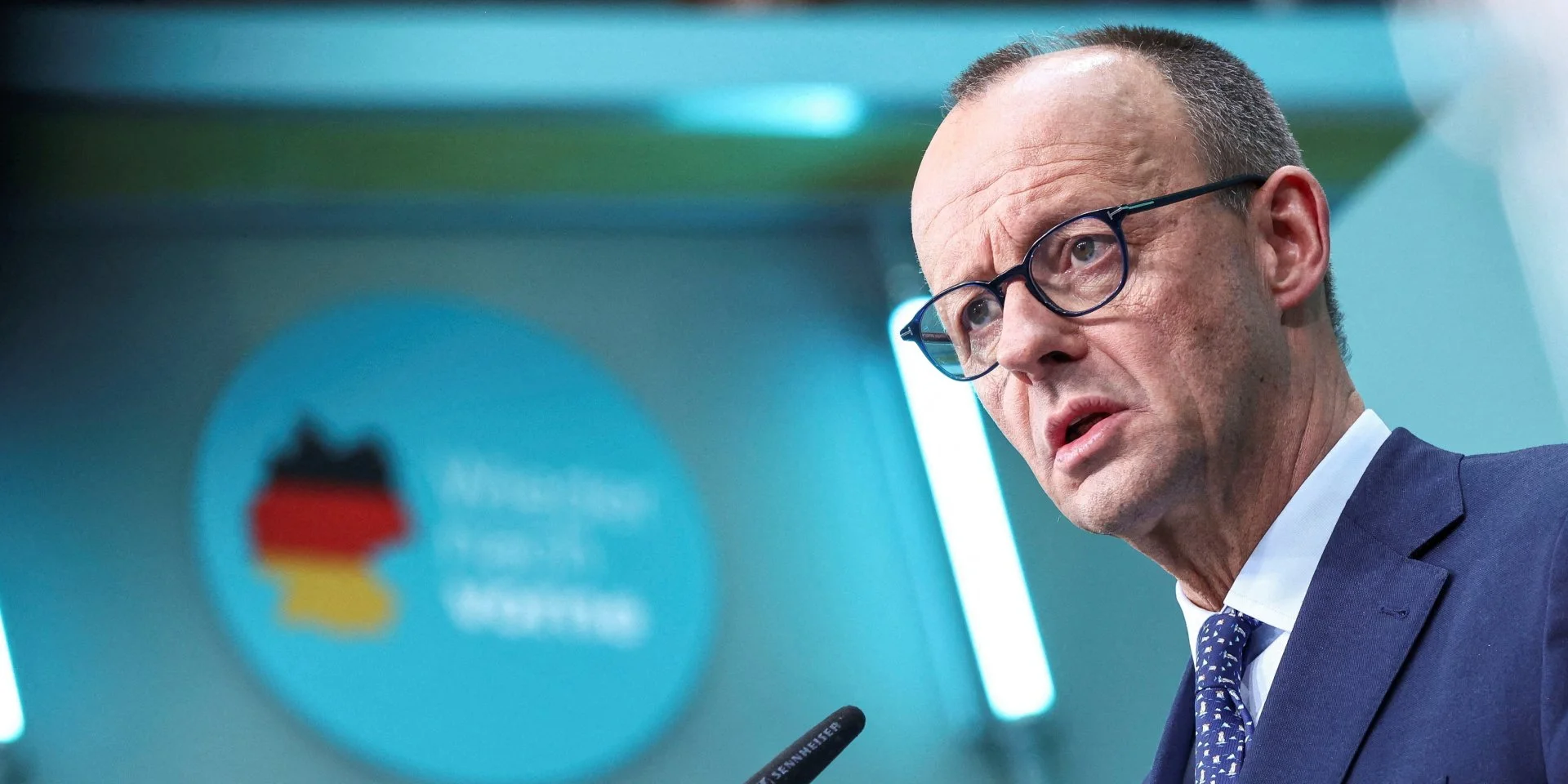 German parties to begin preliminary talks on government formation on ...