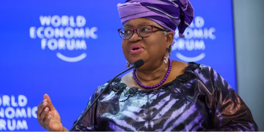 WTO cuts 2025 global trade forecast amid Trump-era tariff fallout / The ...