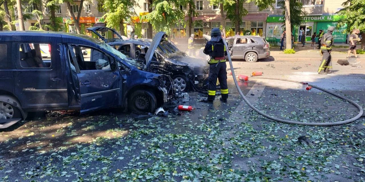 Russian strike kills at least three, injures several in central Sumy ...