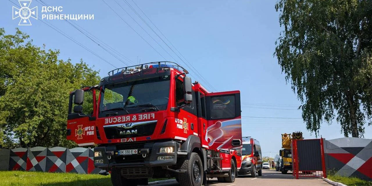 Rivne rocked by massive overnight attack as Russia rains down drones ...