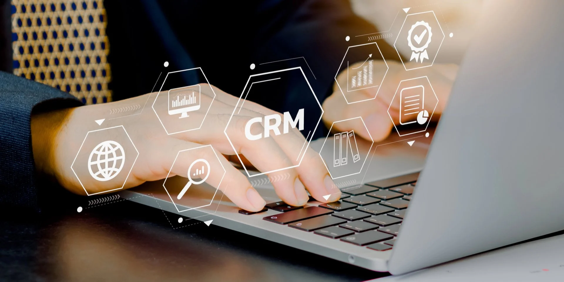 Ефективна воронка продажів — Як Liki24.com впровадили NetHunt CRM і досягли зростання клієнтів / NV