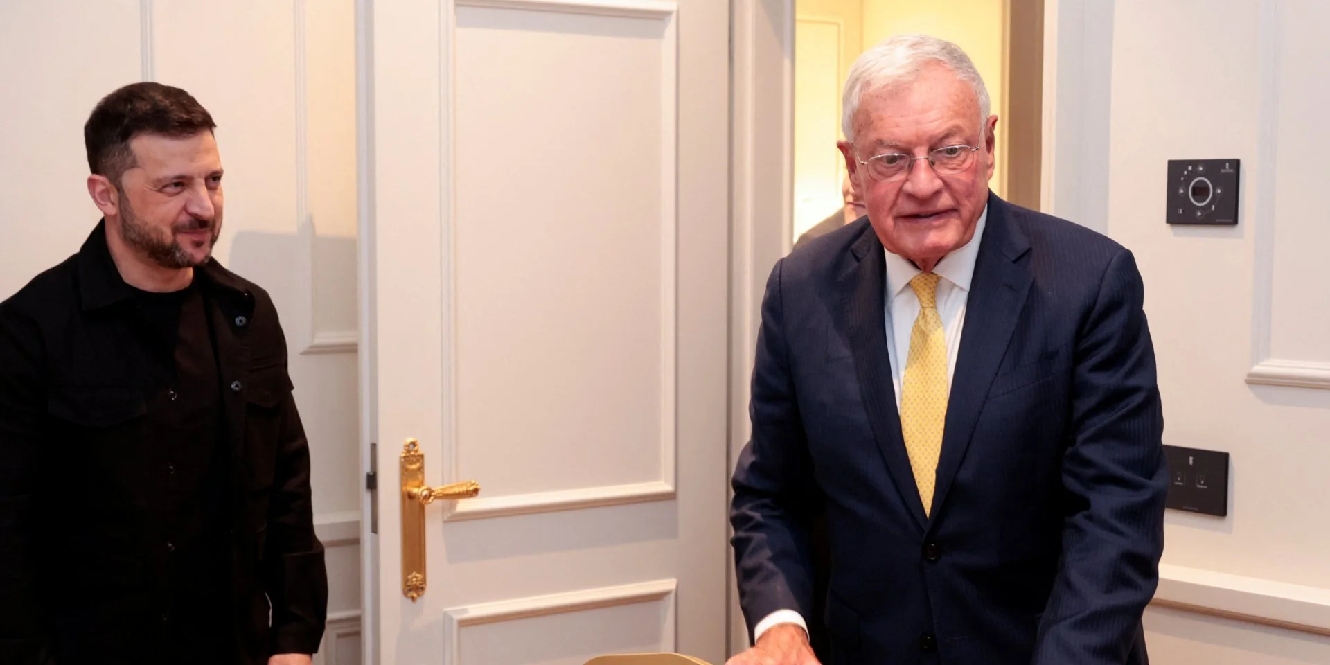 Zelenskyy meets with Kellogg in Rome / The New Voice of Ukraine