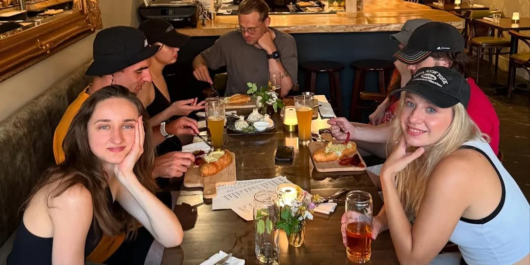 Український ресторан Hoyra Gastrobar у Торонто — Від пирогів до ...