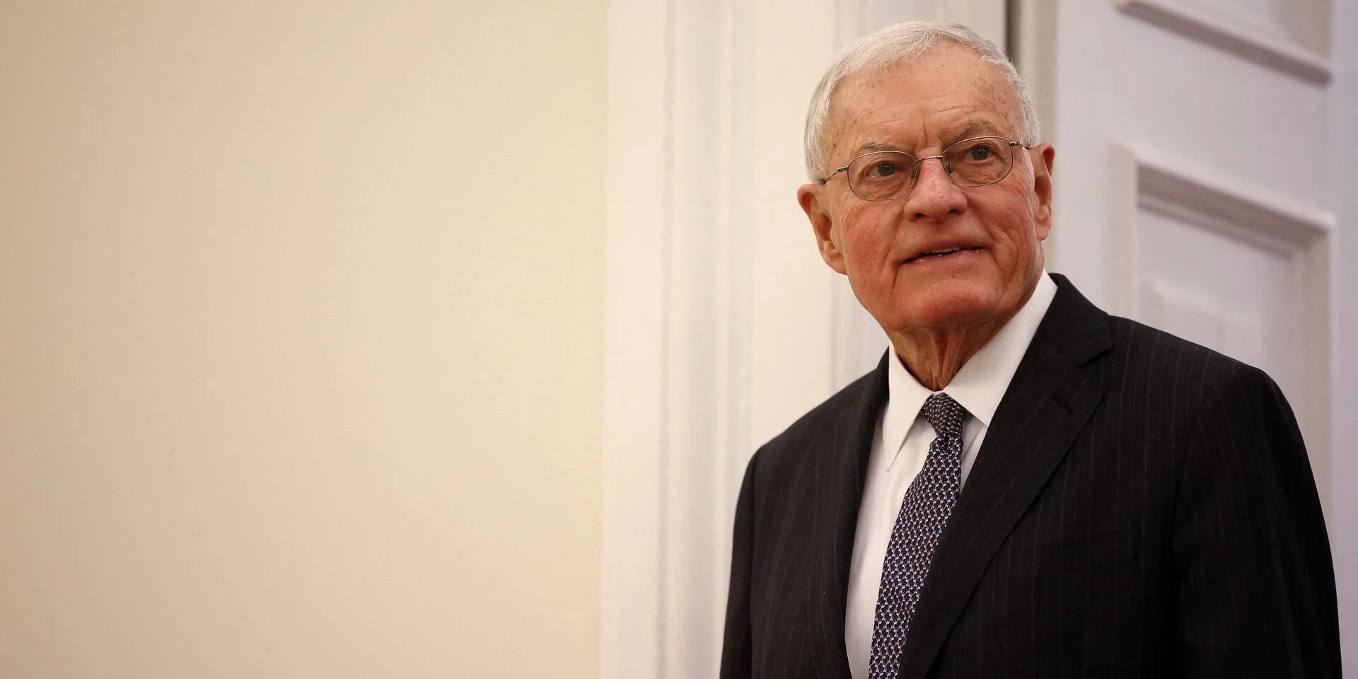 Kellogg says war deaths exceed 1 million as Trump signals support for ...