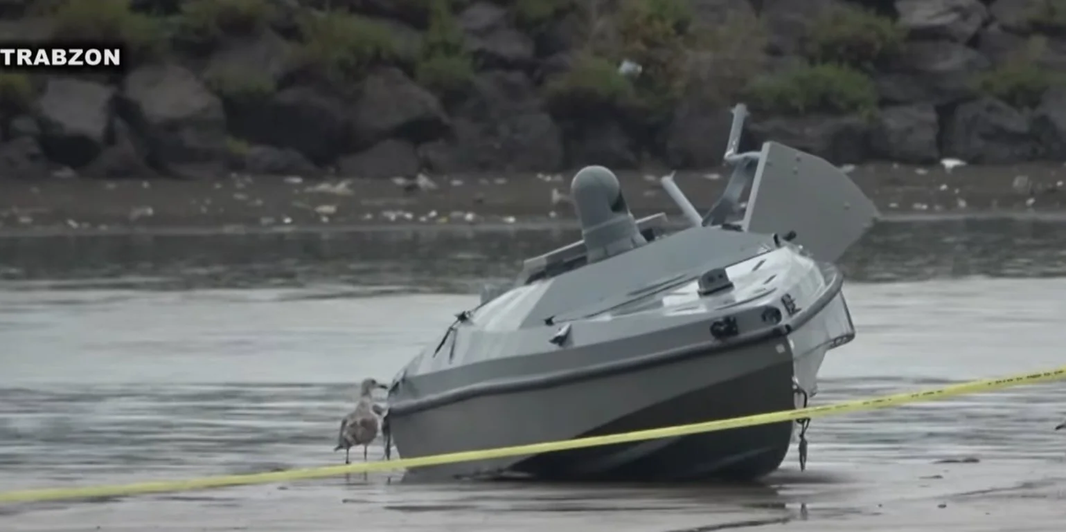 Украинский морской дрон-камикадзе Magura V5 обнаружили у побережья ...