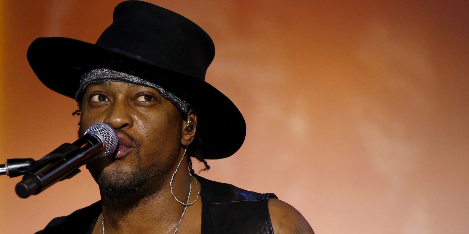 D’Angelo помер — Родина підтвердила смерть артиста після боротьби з ...