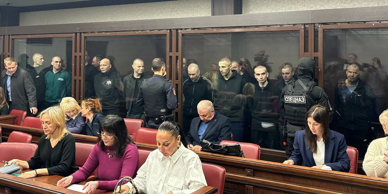Russia sentences 15 captured Ukrainian Aidar fighters to prison terms ...