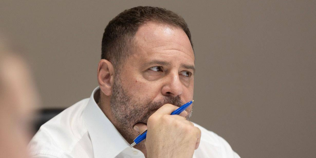 Some in Zelenskyy’s party urge Yermak to resign / The New Voice of Ukraine